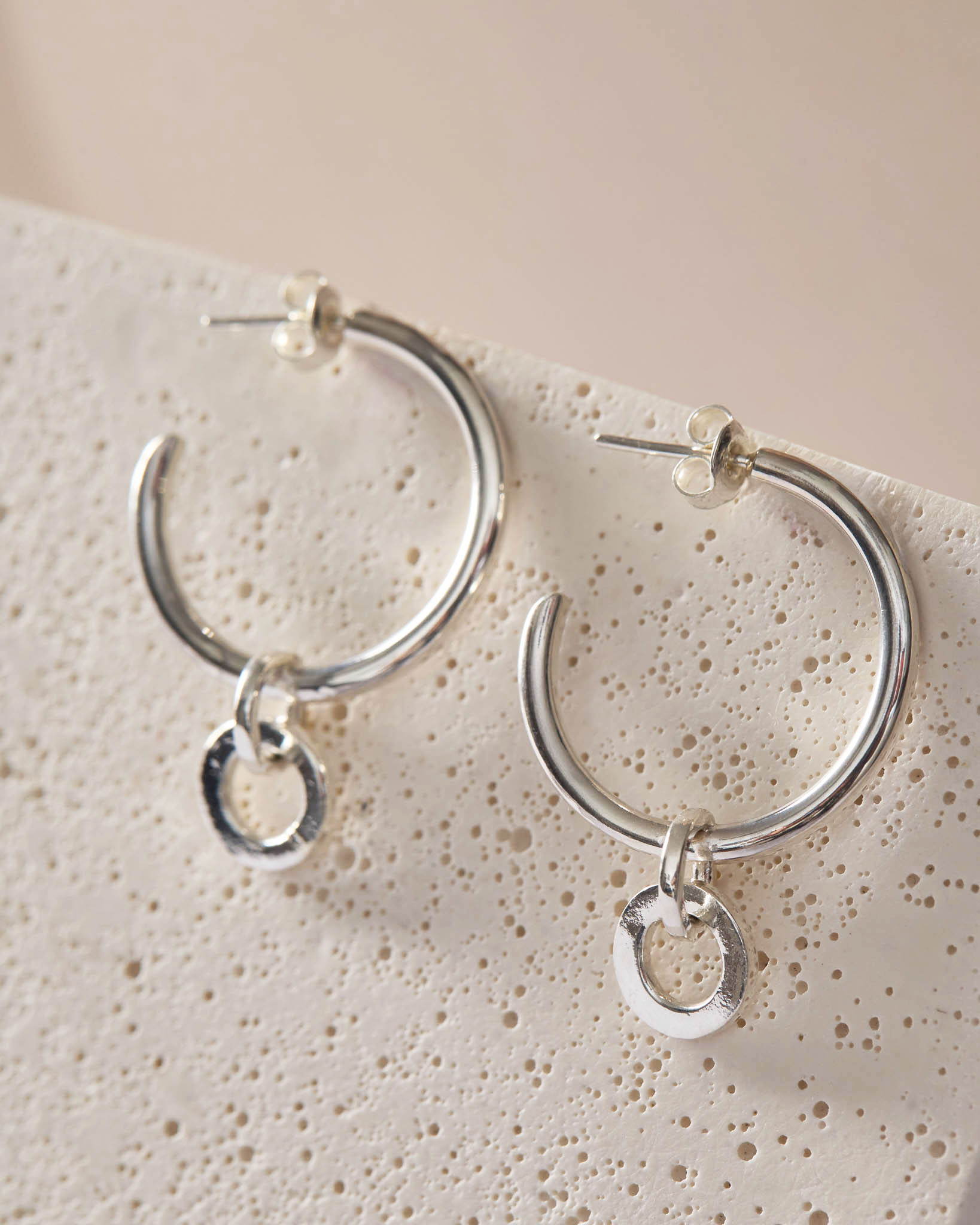 The Move – naušnice IV / hoops – Frajerica Handcrafted Jewelry